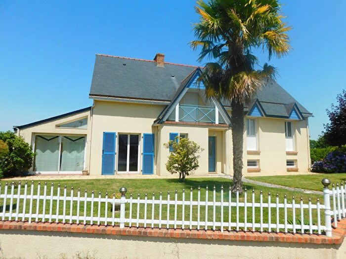Maison 8 pièces à vendre à Taillis