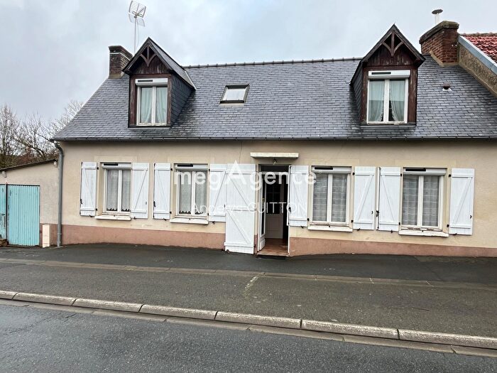 Maison à vendre - Chaufour-Notre-Dame - 4 pièces - 3 chambres