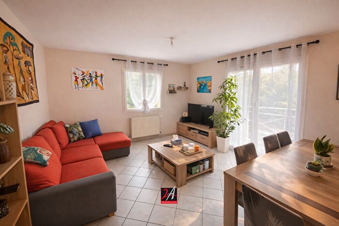 Appartement à vendre - Rumilly, Les Collines, Nord - 3 pièces - 2 chambres