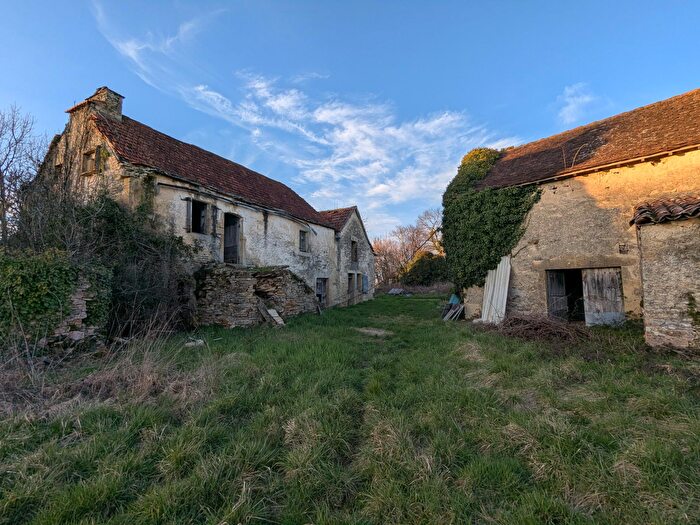 Maison à vendre - Parisot - 3 pièces - 1 chambre