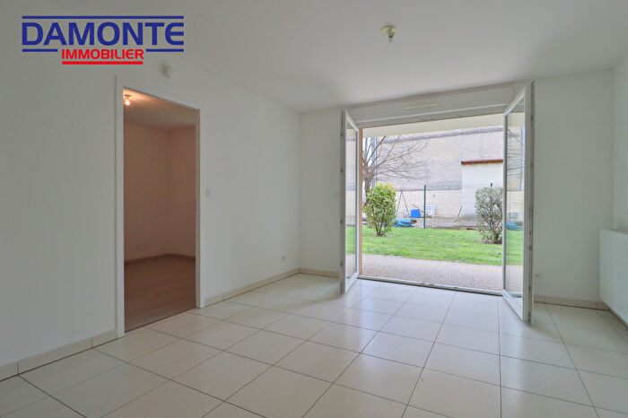 Appartement à louer - Troyes, Ecrevolles - 3 pièces - 2 chambres