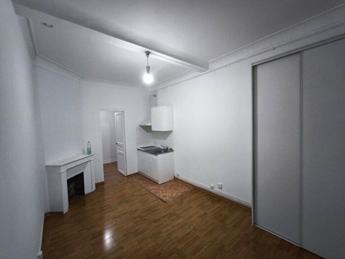 Plateau, Juvisy-sur-Orge : Appartement 2 pièces à louer