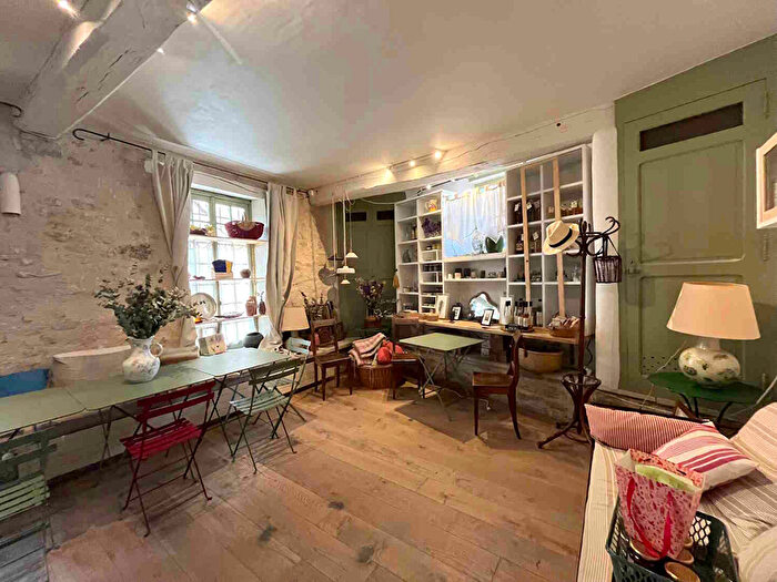 Maison à vendre - Saignon - 6 pièces - 5 chambres