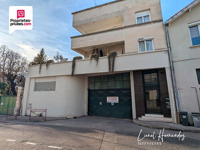 Appartement à vendre - Alès, Centre-ville - 6 pièces - 4 chambres