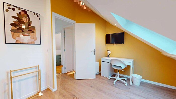 Appartement à louer - Caulier, Lille - 1 pièce