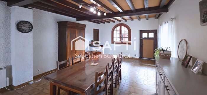Maison 5 pièces à vendre à Bort-l'Étang