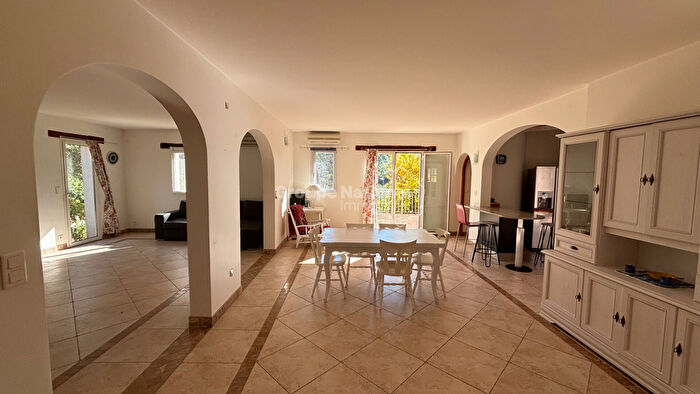 Maison 6 pièces à Lorgues, à vendre