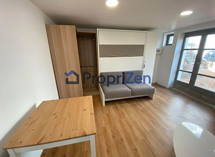 Appartement à louer - Saint Irénée, Lyon ème arrondissement - 1 pièce