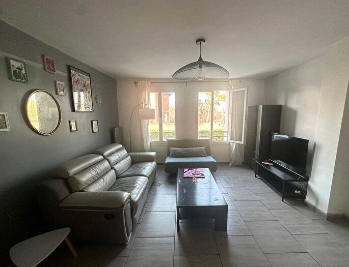 Appartement à louer - Sainte Anne, Marseille ème arrondissement - 2 pièces - 1 chambre