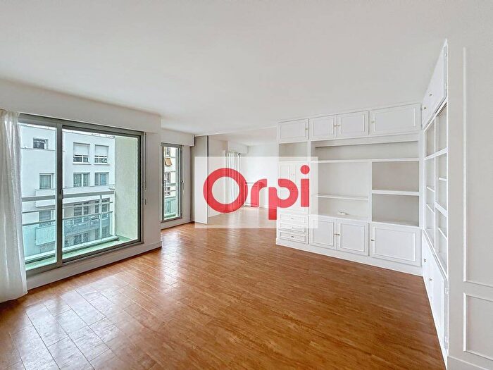 Appartement à louer - Georges Brassens, Paris ème arrondissement - 4 pièces - 3 chambres