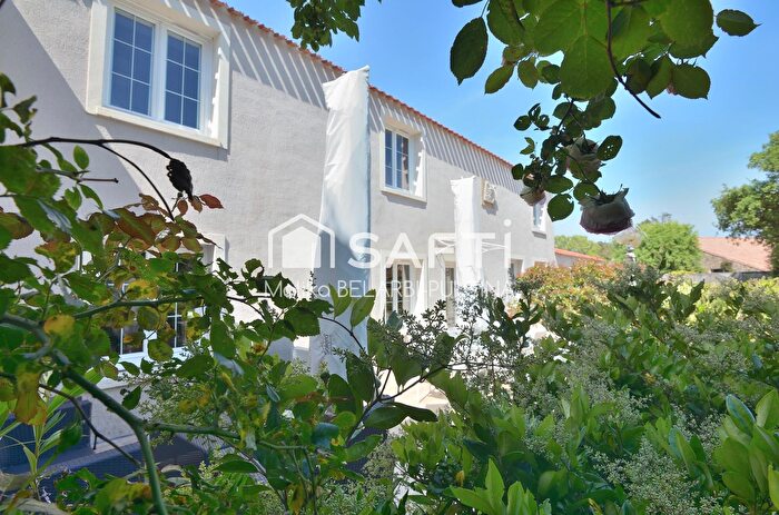 Maison à vendre - Château-dOlonne, Le Petit Paris, Le Village du Bois de Saint-Jean - 6 pièces - 5 chambres