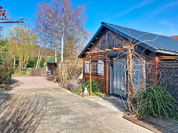 Maison à vendre - Fourges - 2 pièces - 1 chambre