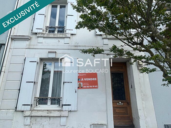 Les Sables-dOlonne, Gare - Maison 4 pièces à vendre