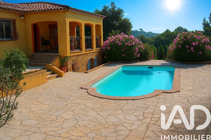 Maison à vendre - Mandelieu-la-Napoule, Les Termes - 10 pièces - 3 chambres