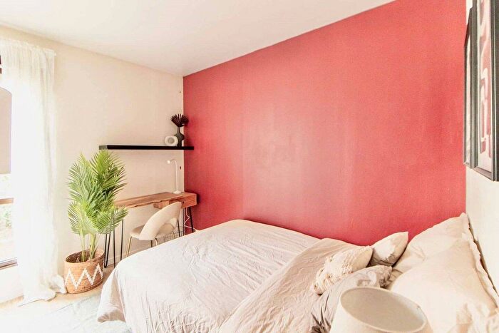 Appartement 1 pièce à louer - Pressensé-Rives de Seine, Puteaux