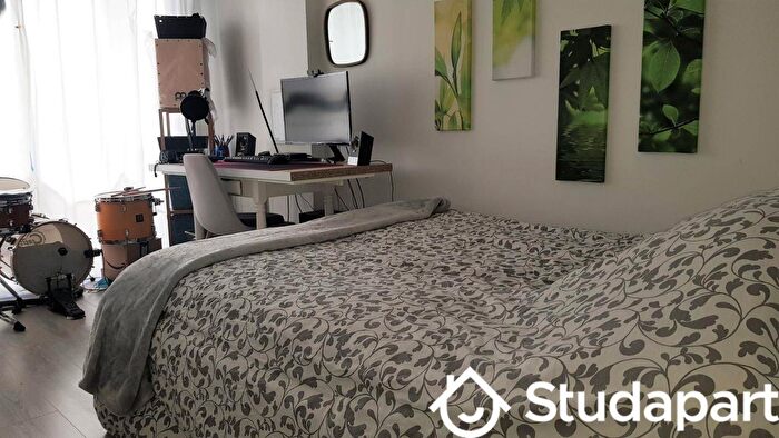 Appartement à louer - Centre Urbain-Coquibus, Évry-Courcouronnes - 1 pièce - 2 chambres