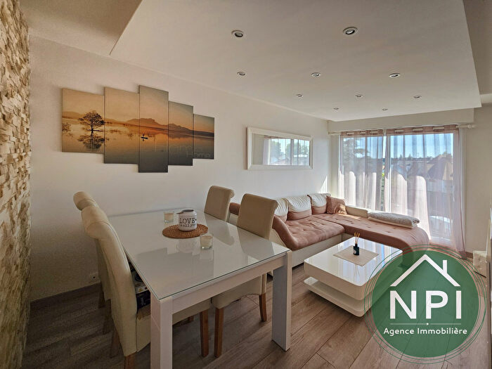 Appartement à vendre - La Rochette - 2 pièces - 1 chambre