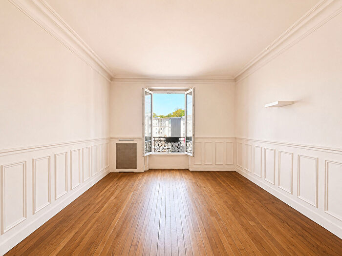 Sèvres, Centre-ville, Cristallerie, Manufacture, Danton : Appartement 3 pièces à vendre