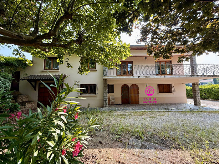 Maison à vendre - Saint-Maurice-lExil - 7 pièces - 5 chambres