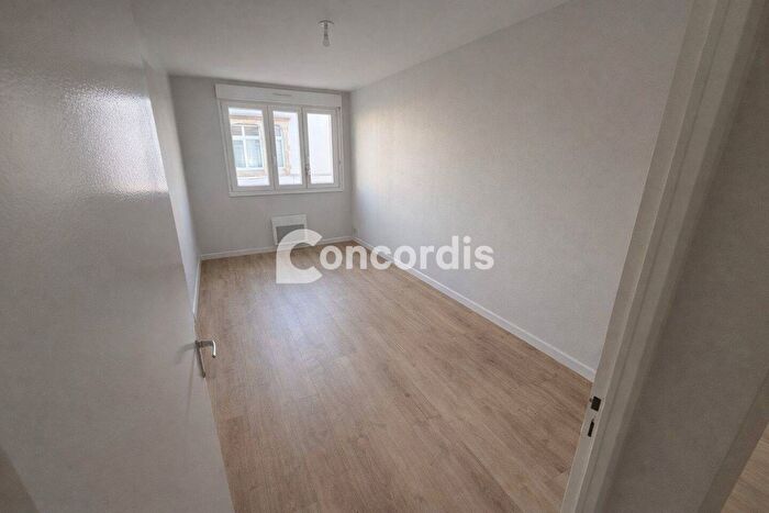 Nouvelle Ville, Metz : Appartement 4 pièces à louer