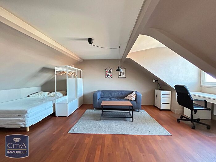 Appartement 1 pièce à louer - Tours, Velpeau