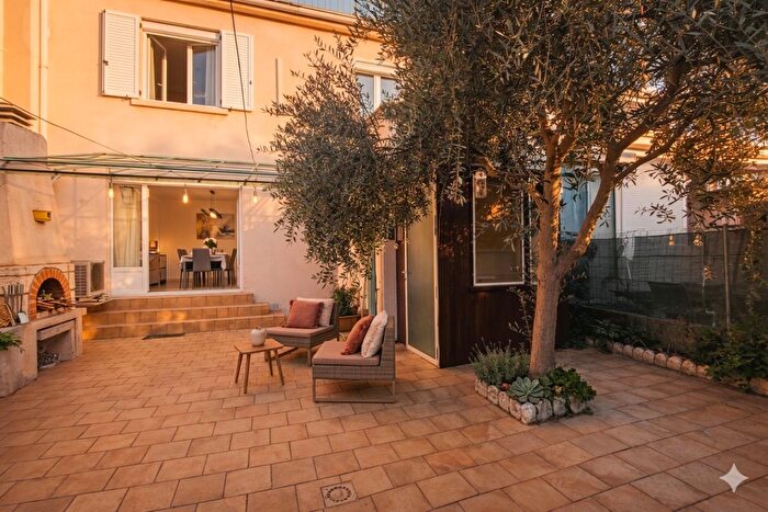 Maison à vendre - Coursan - 5 pièces - 4 chambres