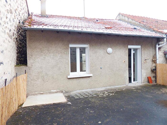 Maison 4 pièces à Laussonne, à louer