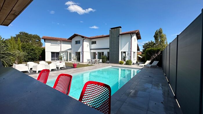 Maison 10 pièces à vendre - Pessac, Cap de Bos