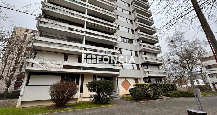 Champtier du Coq, Évry-Courcouronnes - Appartement 1 pièce à louer