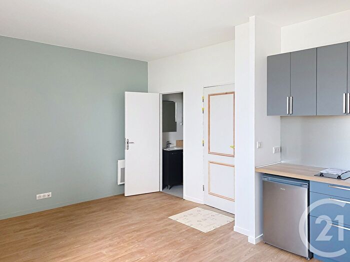 Angoulême, Le Vieil Angoulême - Appartement 1 pièce à louer