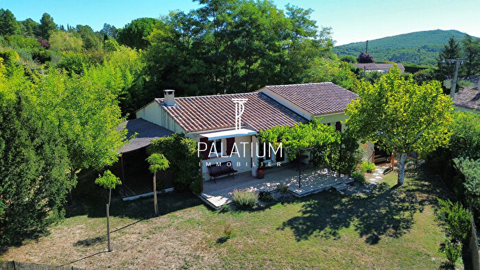 Maison 4 pièces à Saint-Maime, à vendre