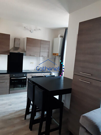 Appartement à louer - Cours-la-Ville - 2 pièces - 1 chambre