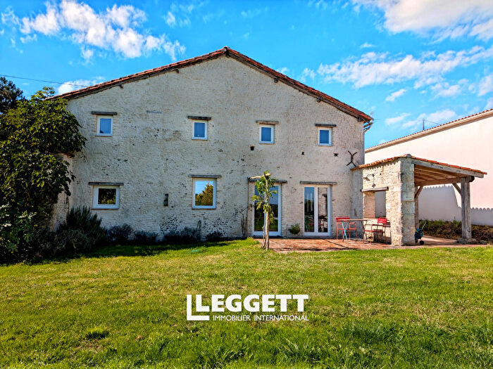 Maison à vendre - Vanzac - 5 pièces - 3 chambres