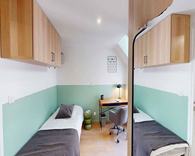 Appartement à louer - Lafayette-Richer, Paris ème arrondissement - 9 pièces - 9 chambres