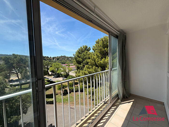 Appartement 1 pièce à louer à Aubagne, Pin Vert, Ceinture Est
