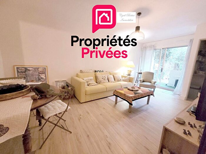 Appartement 3 pièces à Nîmes, Tour Magne, à vendre