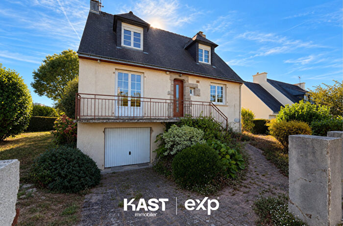 Maison 5 pièces à vendre - Plougoumelen