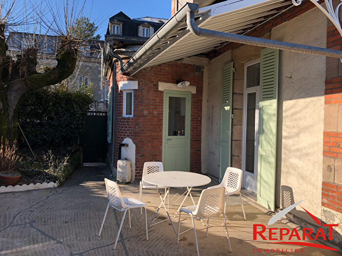 Brive-la-Gaillarde, Centre-ville, Pont Cardinal, Champanatier - Appartement 2 pièces à louer