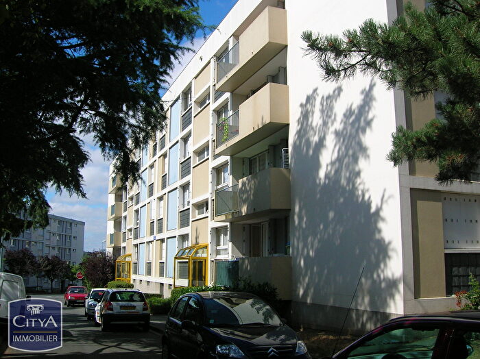 Appartement à vendre - Cholet, Lorraine - 2 pièces - 1 chambre