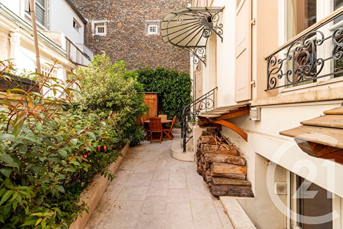 Maison 6 pièces à vendre à Paris 17ème, Batignolles, Cardinet