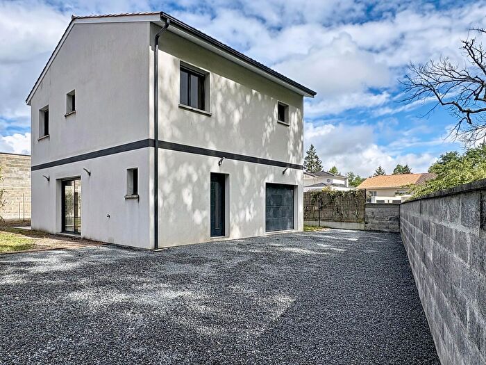 Maison 5 pièces à vendre à Saint-Jean-dIllac