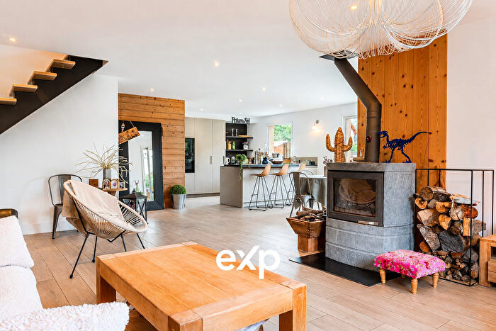 Maison 7 pièces à Briançon, Pont de Cervières, Gare, Sainte-Catherine, à vendre