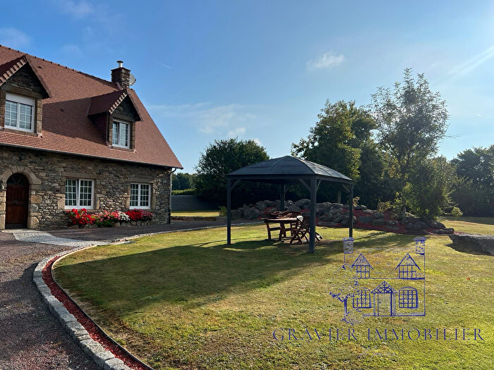 Maison à vendre - Monthuchon - 7 pièces - 4 chambres