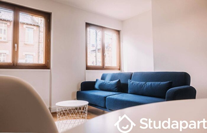 Appartement à louer - Montferrand, Clermont-Ferrand - 1 pièce - 2 chambres