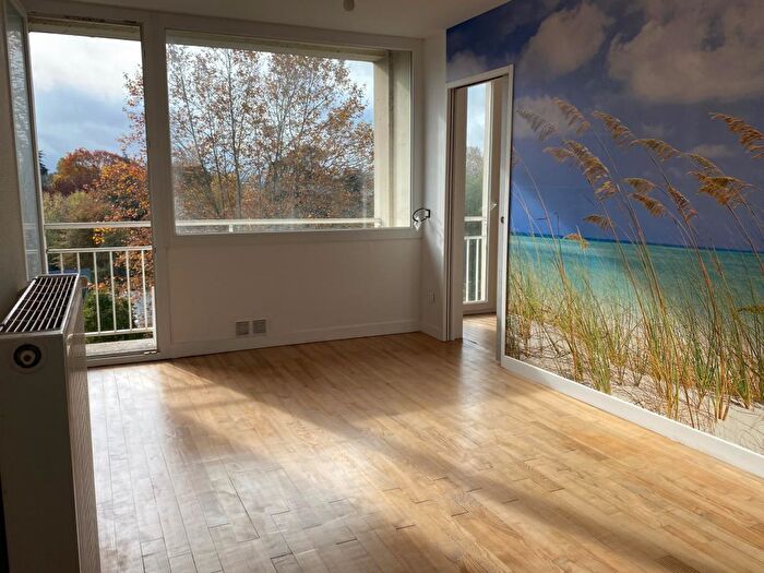 Appartement à louer - Tarbes, Centre-ville - 3 pièces - 2 chambres