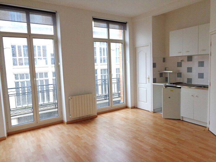 Centre Ville, Reims - Appartement 2 pièces à louer