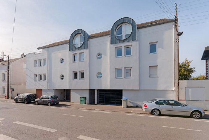 Appartement à vendre - Nantes, Saint-Clément, Jardin des plantes, Caserne Lamoricière - 5 pièces - 4 chambres