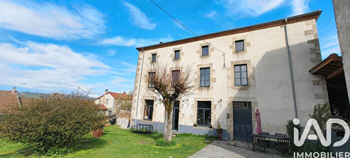 Maison à vendre - Bertignat - 8 pièces - 4 chambres