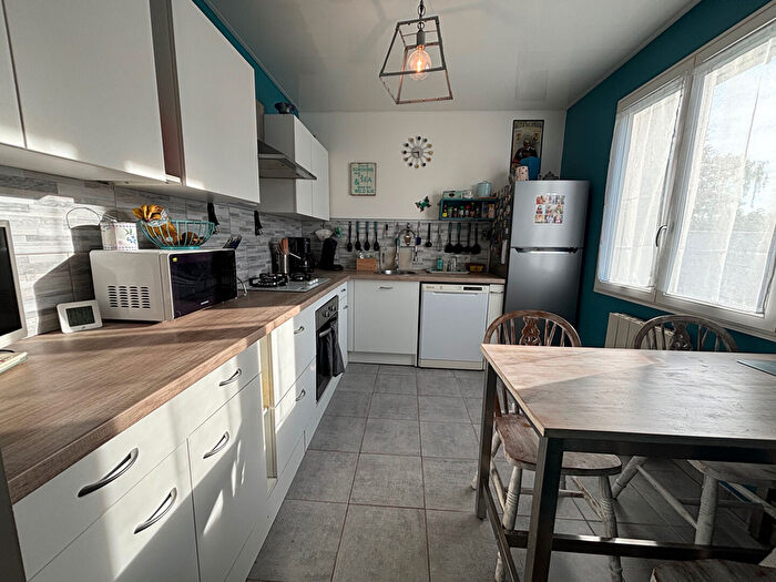 Maison à vendre - Cires-lès-Mello - 5 pièces - 3 chambres