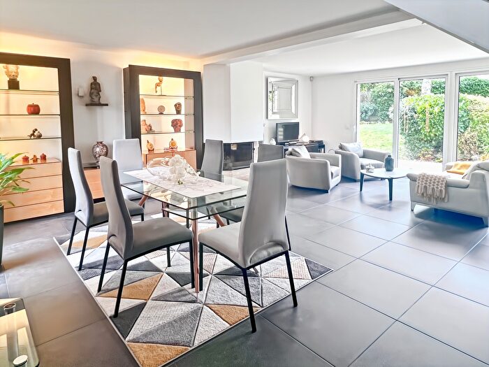 Maison à vendre - Orgeval - 7 pièces - 4 chambres